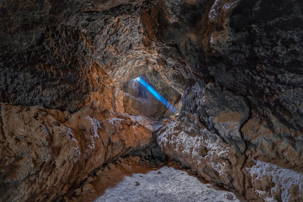Top 8 Spanish Caves to Visit - Spanish Glory